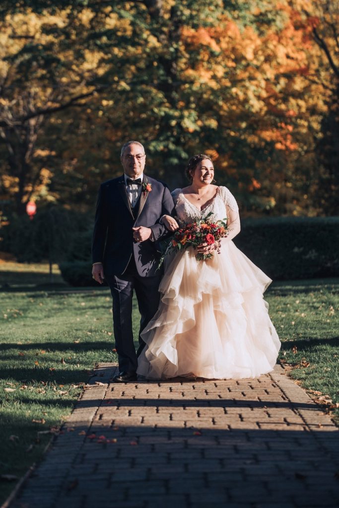 Stacey & Justin - Mountainville Manor